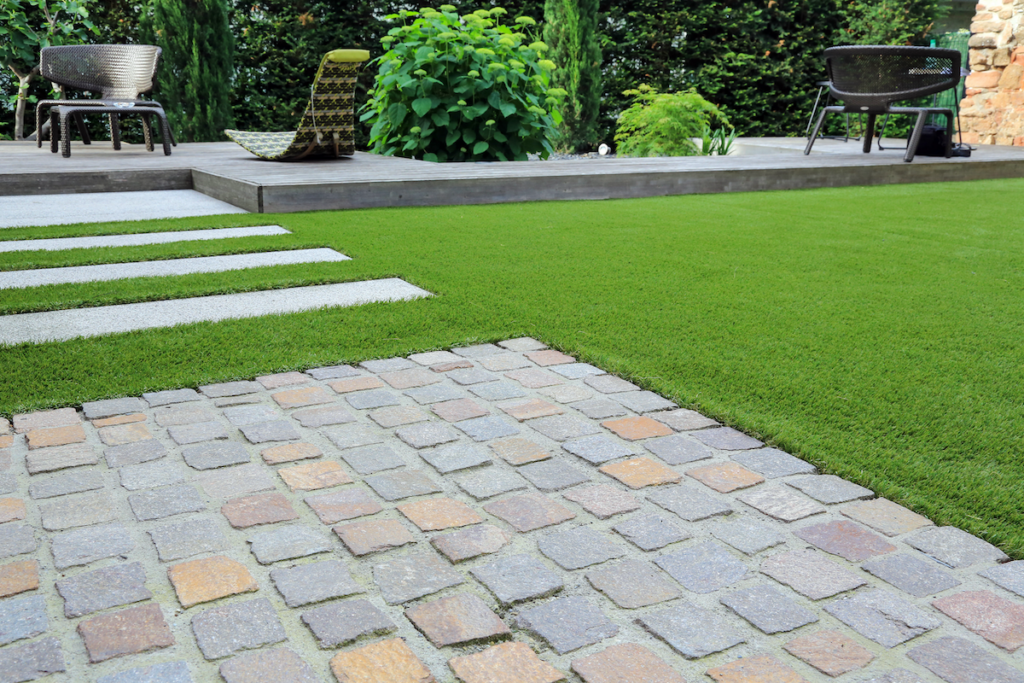 Repairing Damaged Artificial Turf - ReTurf