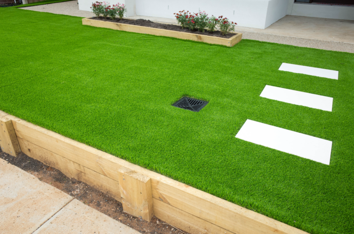 How to Avoid Visible Seam Lines in Artificial Grass - ReTurf