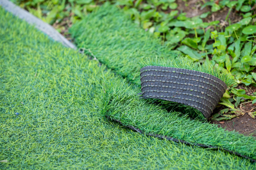 Repairing Damaged Artificial Turf - ReTurf