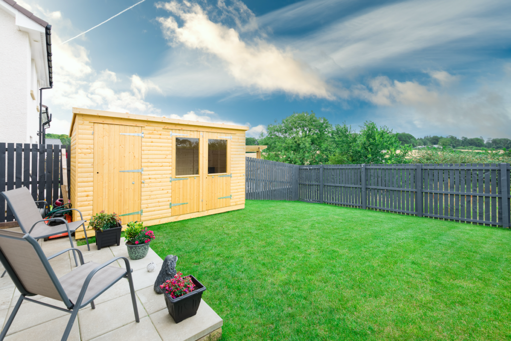Sod vs Artificial Turf: Which Is The Better Option? - ReTurf