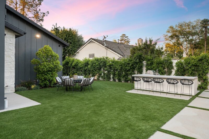 Turf vs. Grass by the Numbers: A Guide for Homeowners